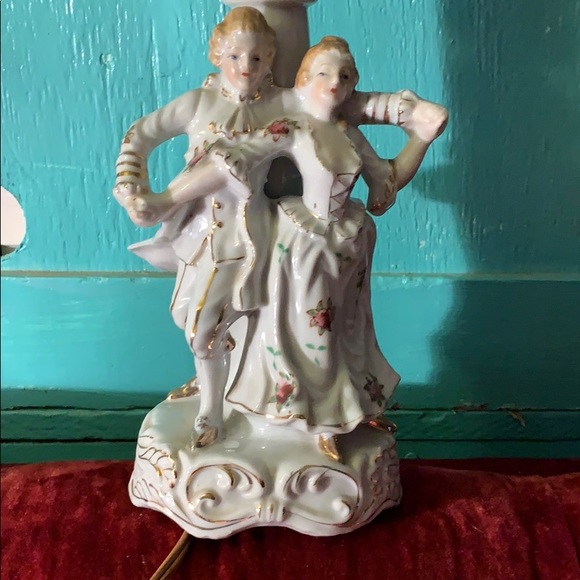 pioneer merchandise | Other | Vintage Colonial Couple 94s Lamps Pioneer ...